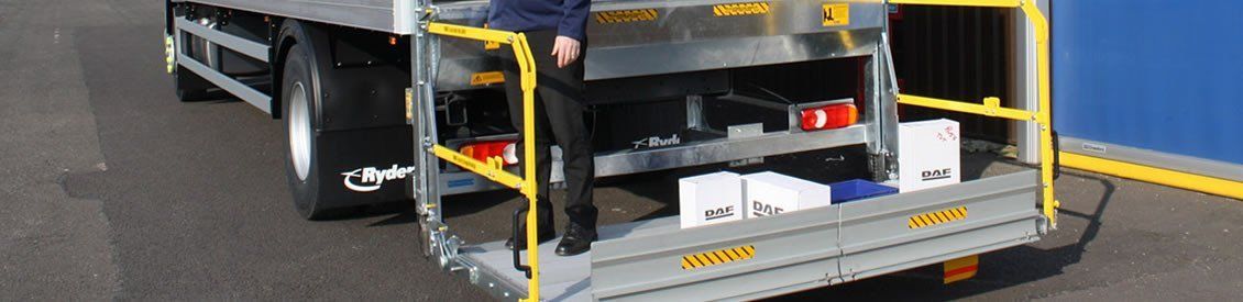 Del Tail Lift Parts > Platform Flags & Safety Labels – Nationwide ...
